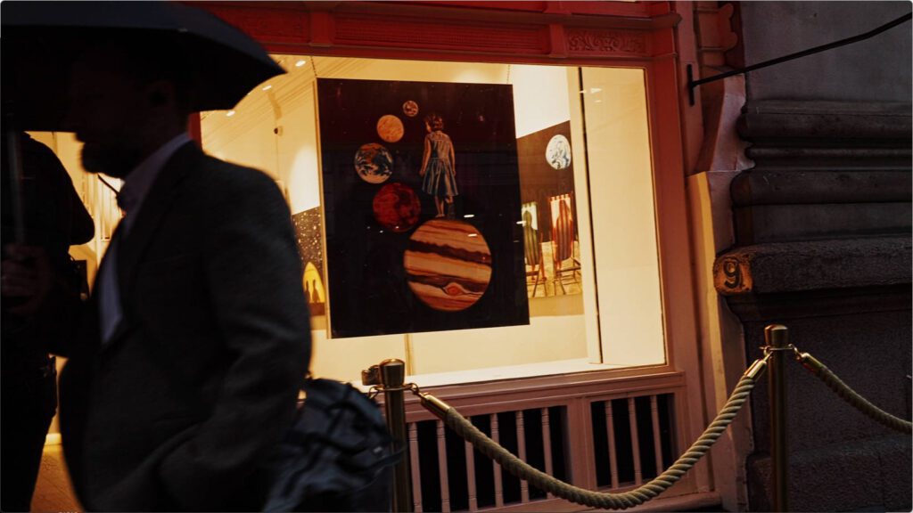 Red8 Art Gallery_London_Joe Webb Art Exibition – Lumira Studio